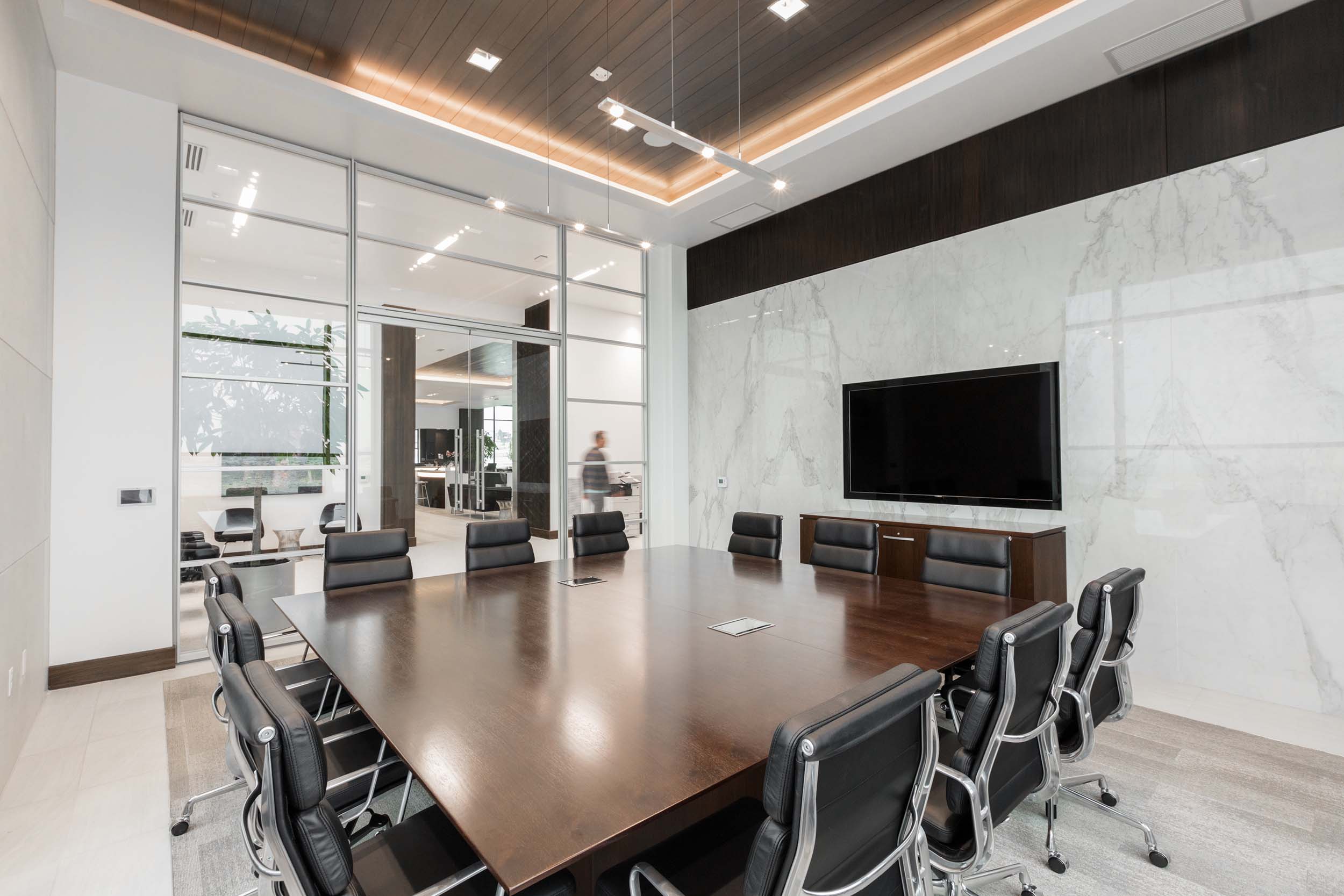 Woven Workspaces | A resident-first, collective workspace.